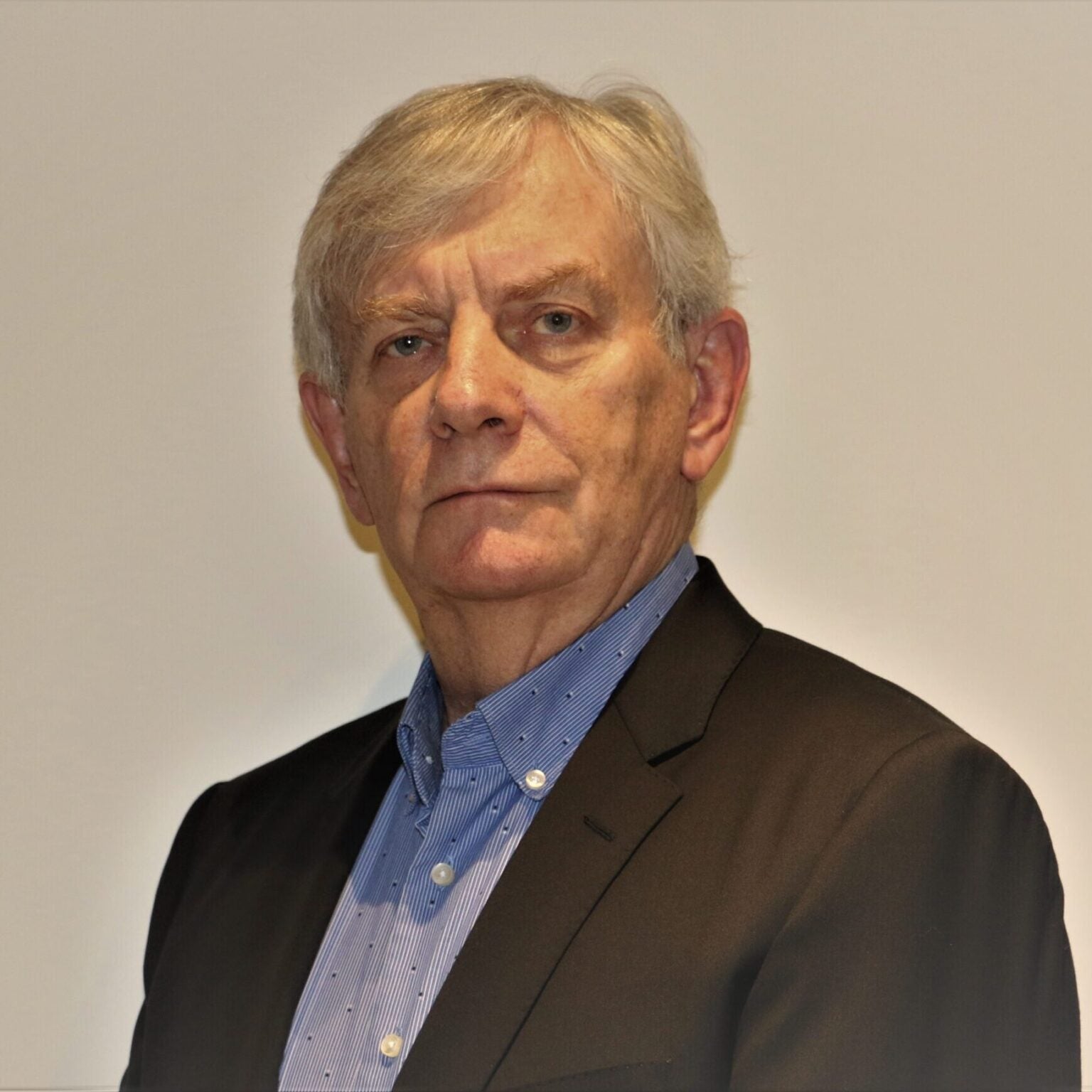 Brad Davidson - Arena International