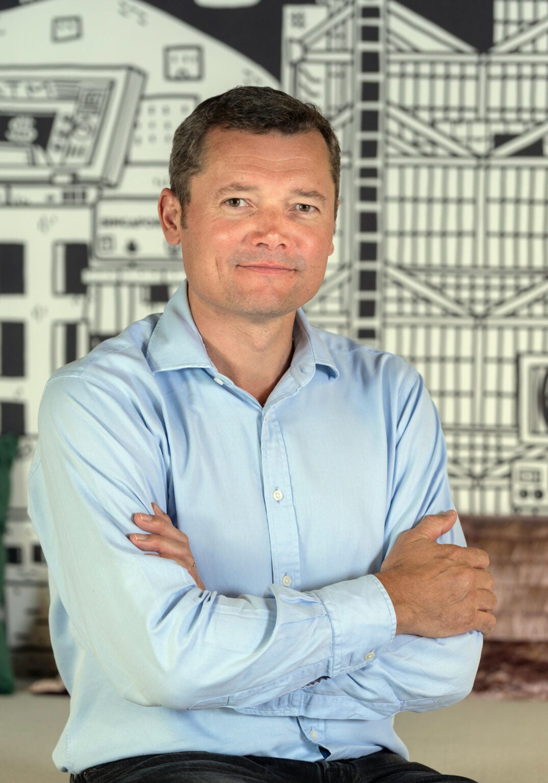 Charles Allen - Arena International