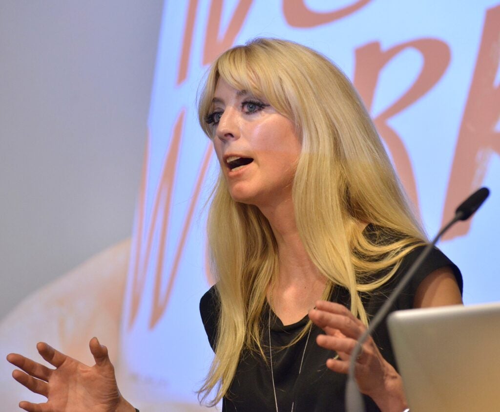 Jette Cathrin Hopp - Arena International