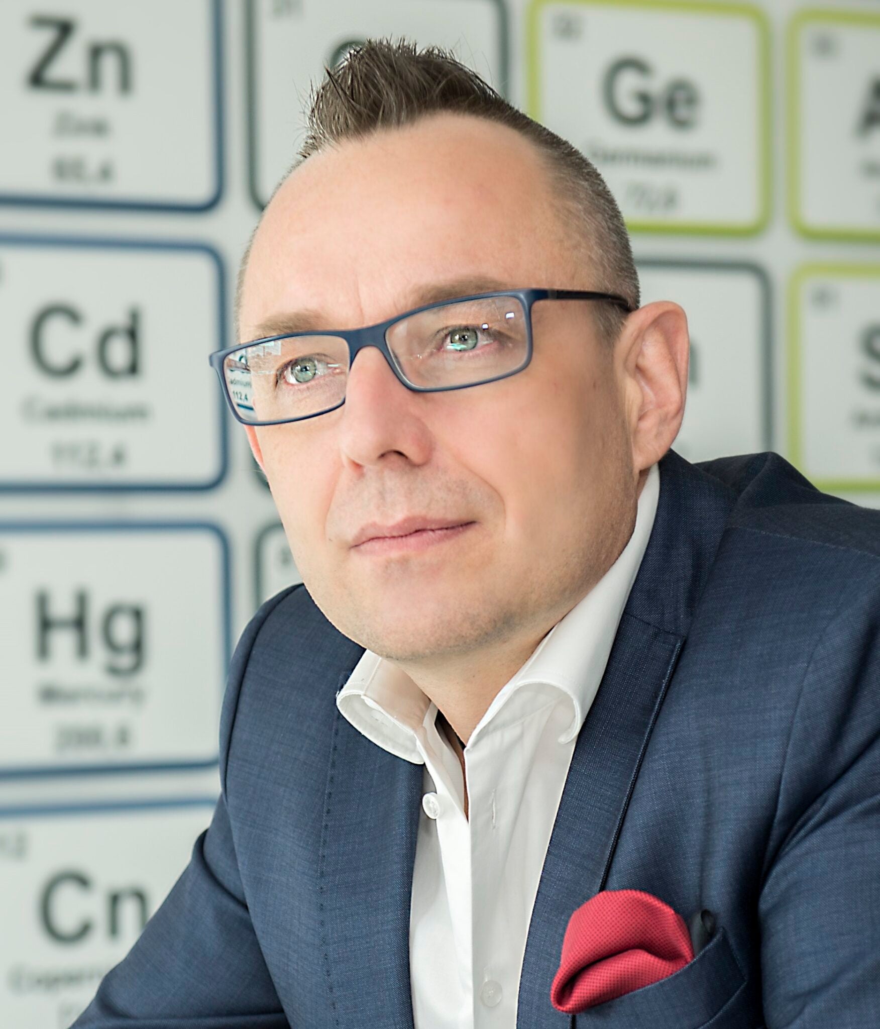 Patryk Mikucki - Arena International