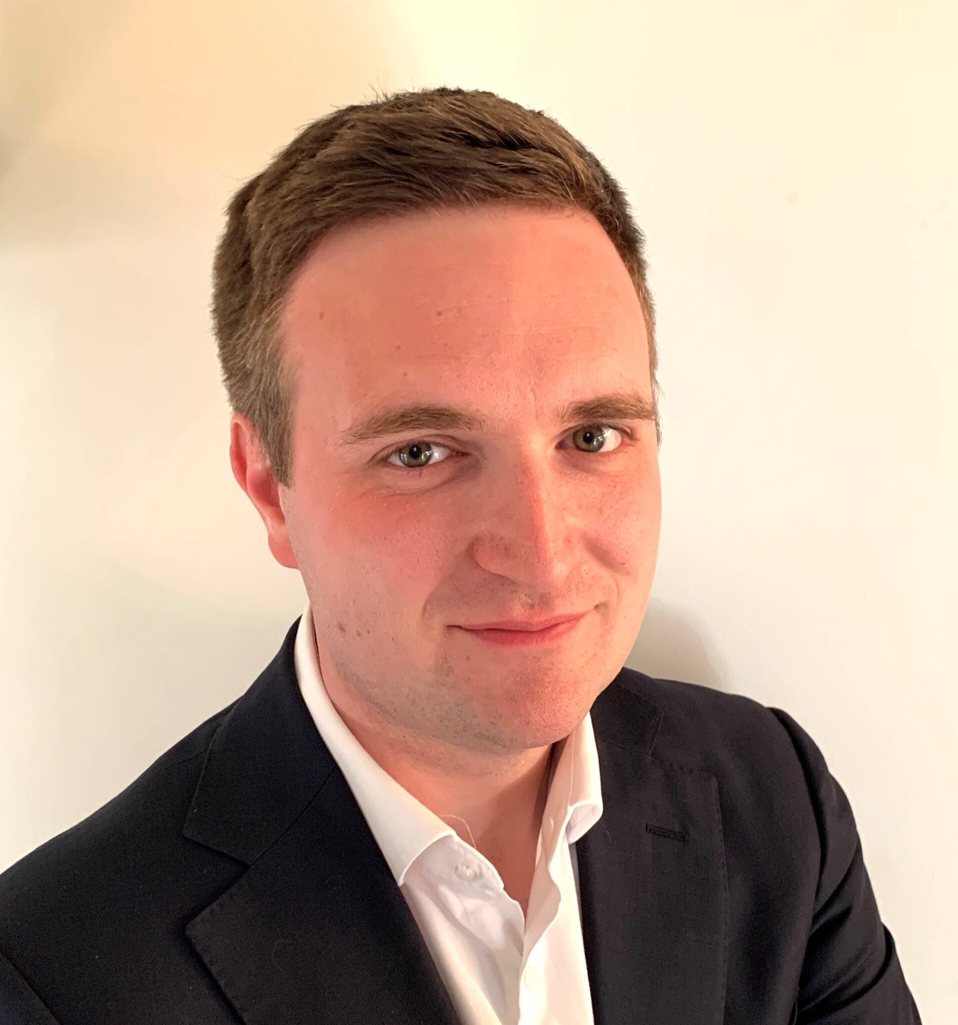 Simon Swietochowski - Arena International