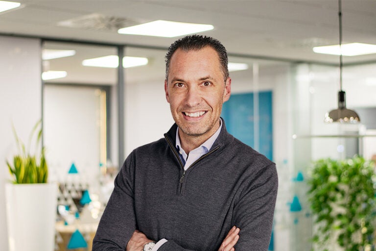 Stuart Taylor - Arena International