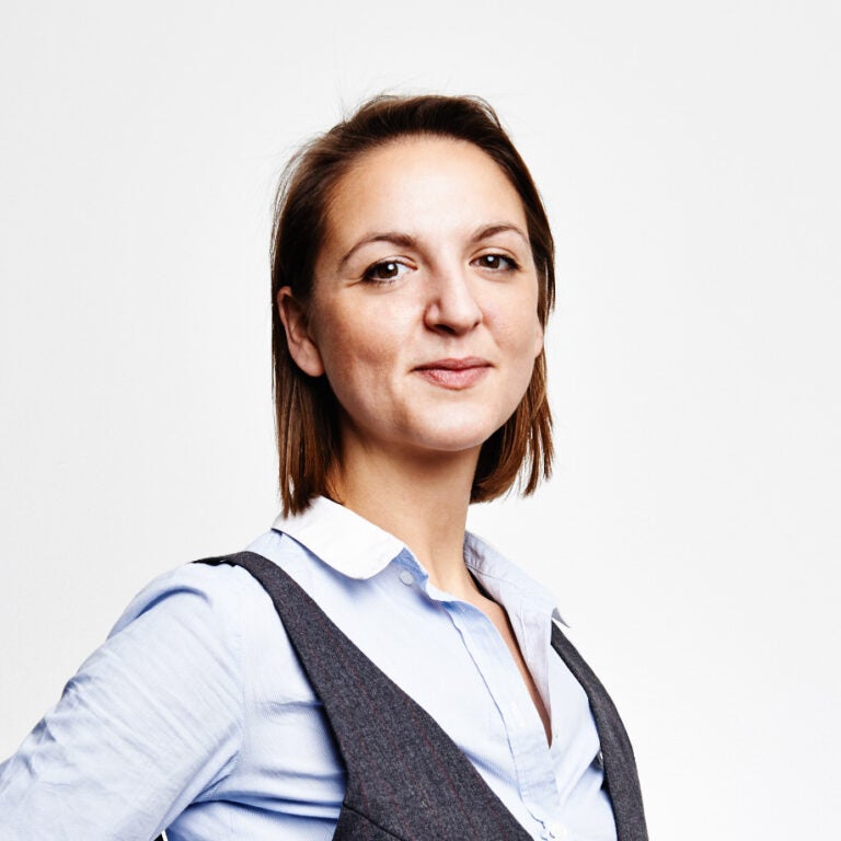 Zoe Robson - Arena International