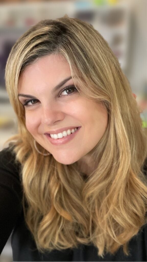 Lisa Lea - Arena International