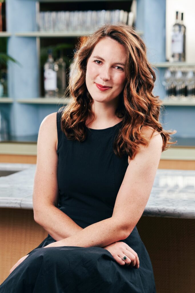 Sian Davies - Arena International