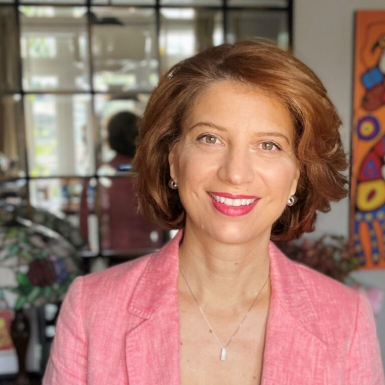 Laura Accettola - Arena International